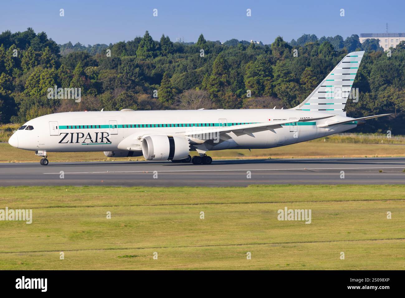 Japan Narita, 11 November 2024: Zipair Boeing 787 at Narita in Japan Stock Photo - Alamy