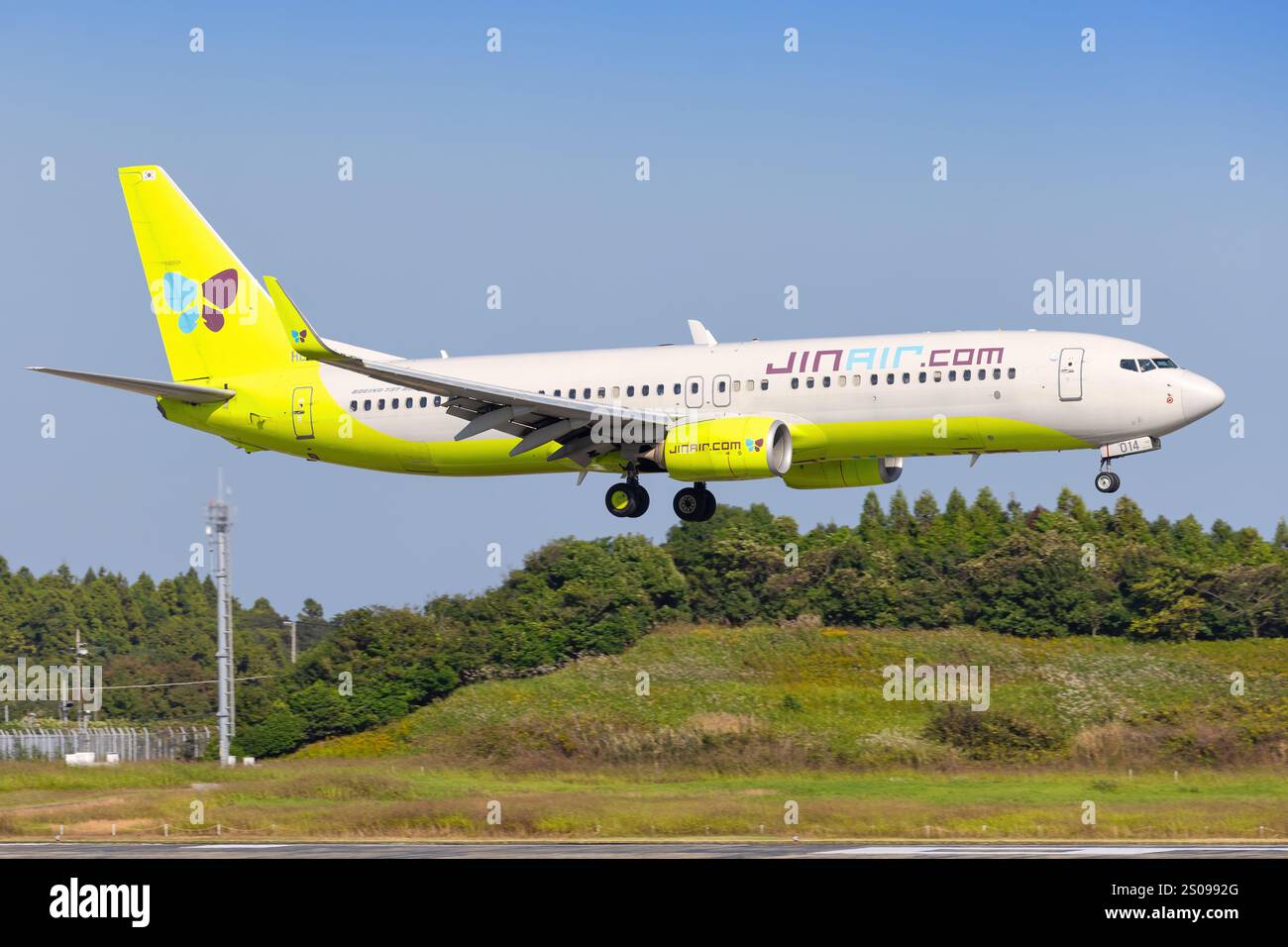 Japan - Tokio, 11 November 2024: Jinair B737 at Narita in Japan Stock ...