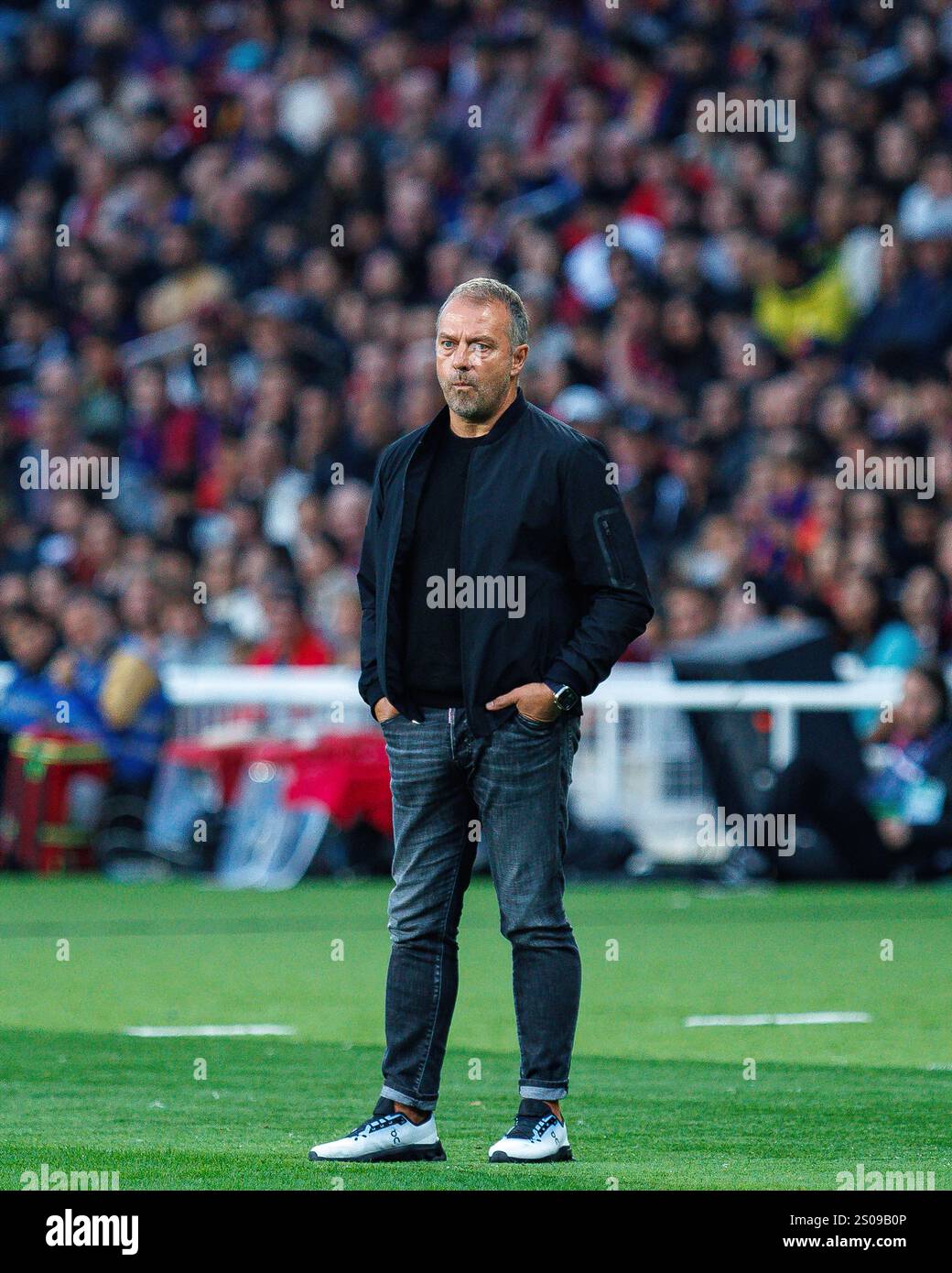 Barcelona, Spain. 3rd November, 2024. The coach Hansi Flick in action ...