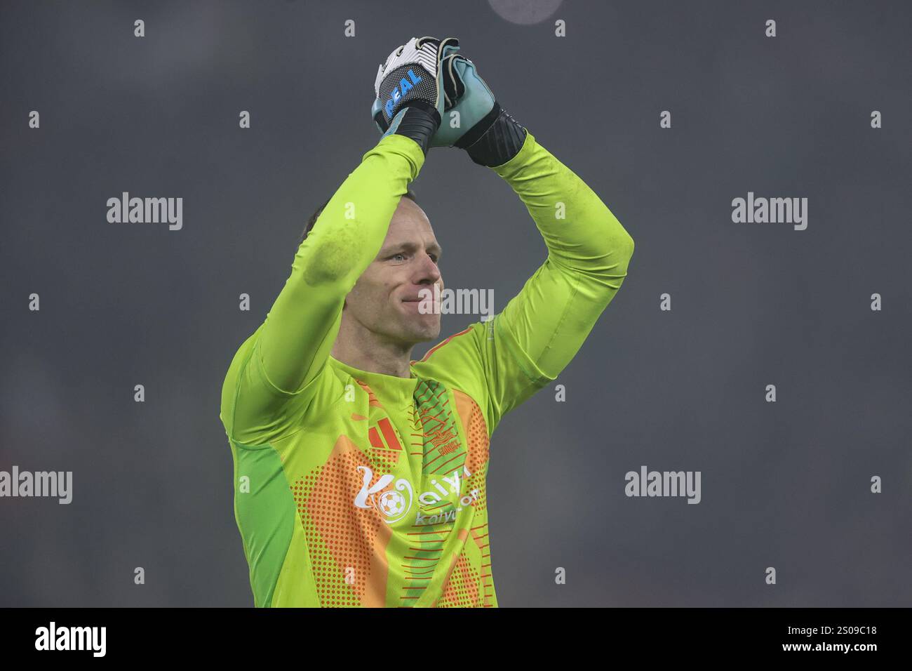 Matz Sels of Nottingham Forest celebrates the win with the fans during ...