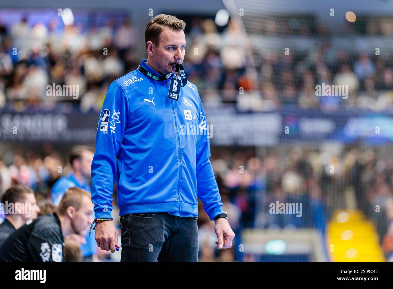 Filip Jicha (THW Kiel, Trainer) GER, TBV Lemgo Lippe vs. THW Kiel ...
