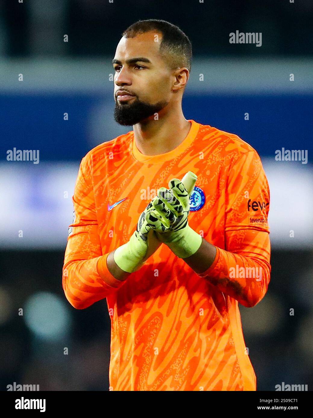 London, UK. 26th Dec, 2024. Robert Sanchez of Chelsea acknowledges the ...