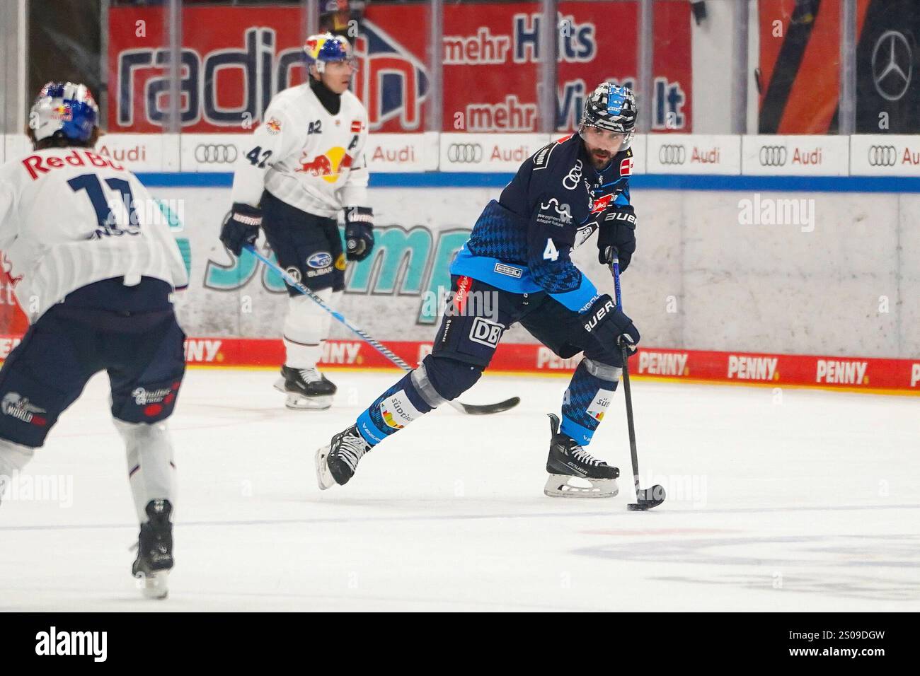 Ingolstadt, Deutschland. 26th Dec, 2024. Morgan Ellis (ERC Ingolstadt ...