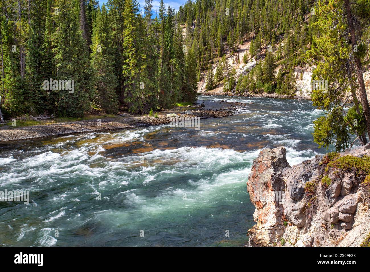 Yellowstone montana united states hi-res stock photography and images ...