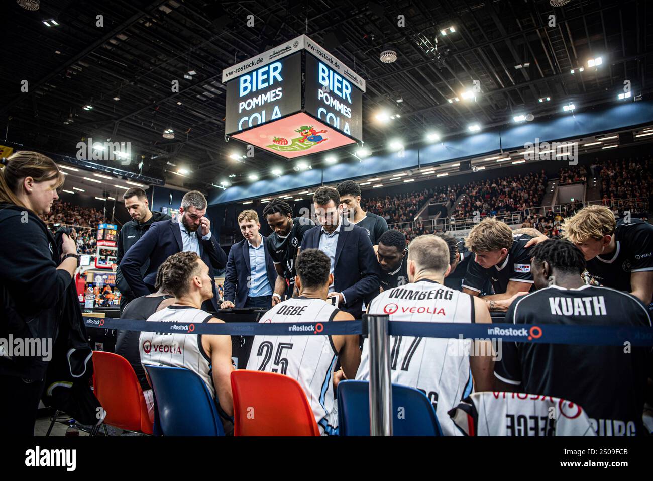 Rostock, Deutschland 26. Dezember 2024: 1.BBL - 2024/2025 - Rostock ...