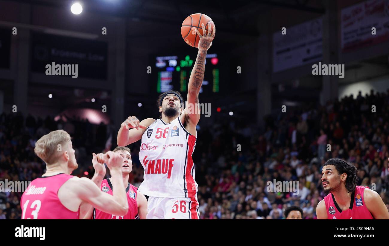 Bonn, Deutschland. 26th Dec, 2024. Im Bild: v.li. Bodie Hume (Telekom ...