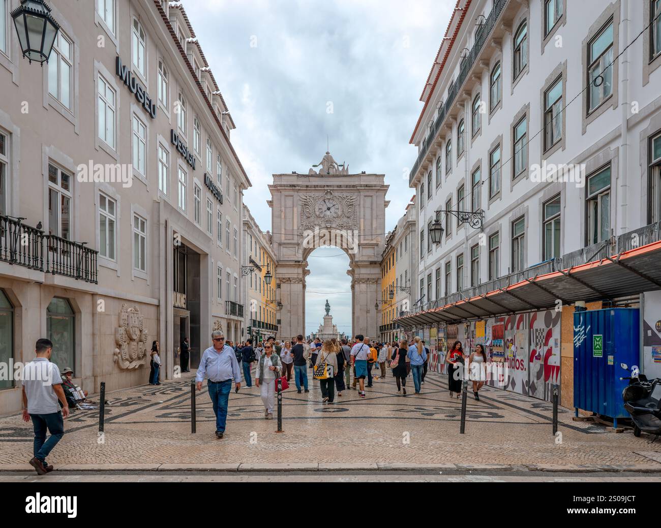 Lisbon, Portugal - October 24 2024: Rua Augusta Arch, a stone, memorial ...