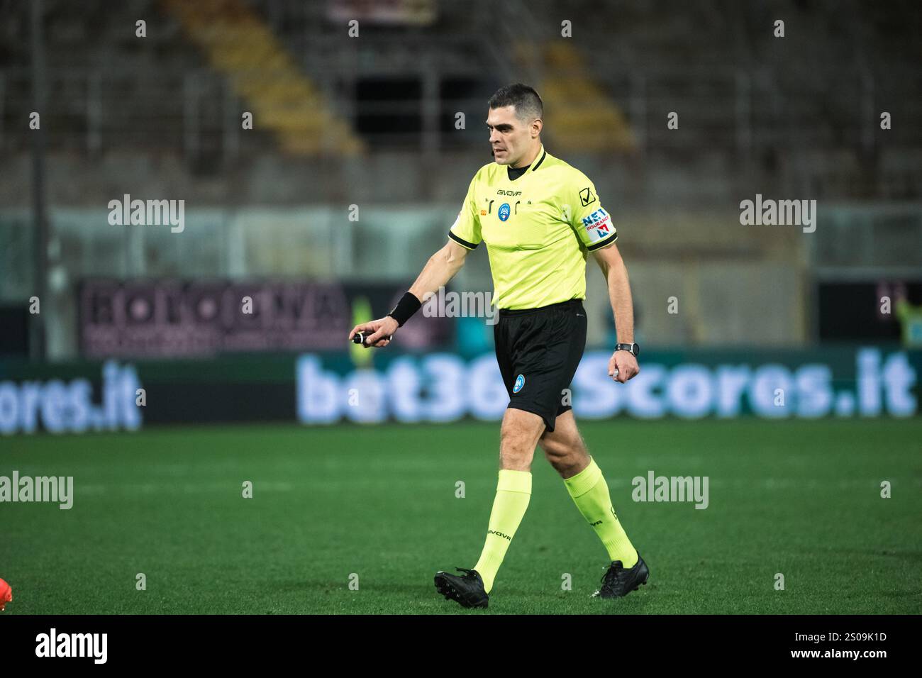 Palermo, Italy. 26th Dec, 2024. referee Simone Sozza during the Italian ...