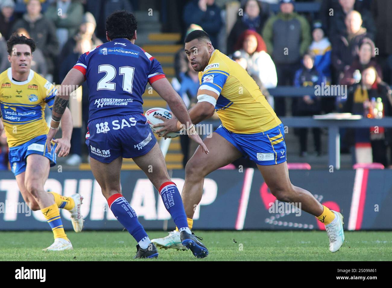 Leeds, UK. 26th Dec, 2024. AMT Headingley Rugby Stadium, Leeds, West ...