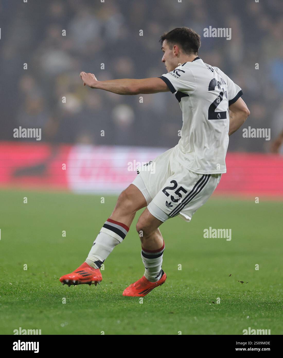 26th December 2024; Molineux Stadium, Wolverhampton, West Midlands ...