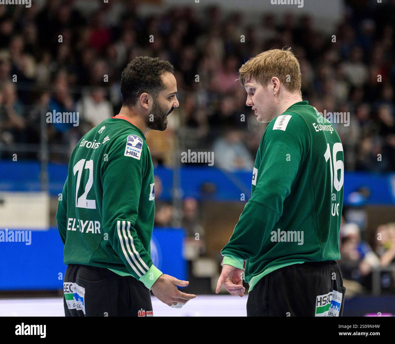 Robin Haug (TW, HSV Hamburg, #16), Mohamed El-Tayar (TW, HSV Hamburg ...