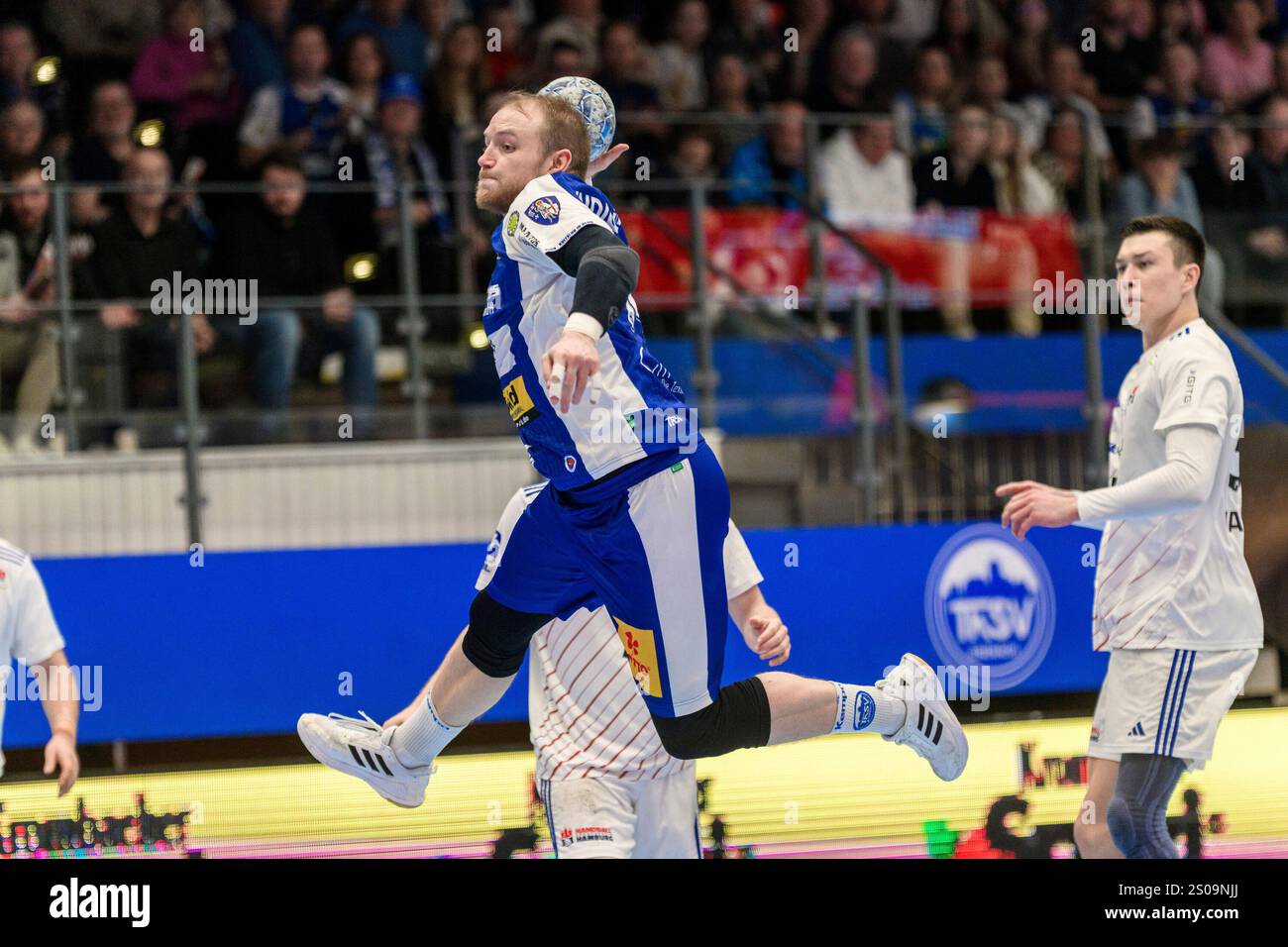 Eisenach, Deutschland. 26th Dec, 2024. Peter Walz (ThSV Eisenach, #14) GER, Thueringen, ThSV ...