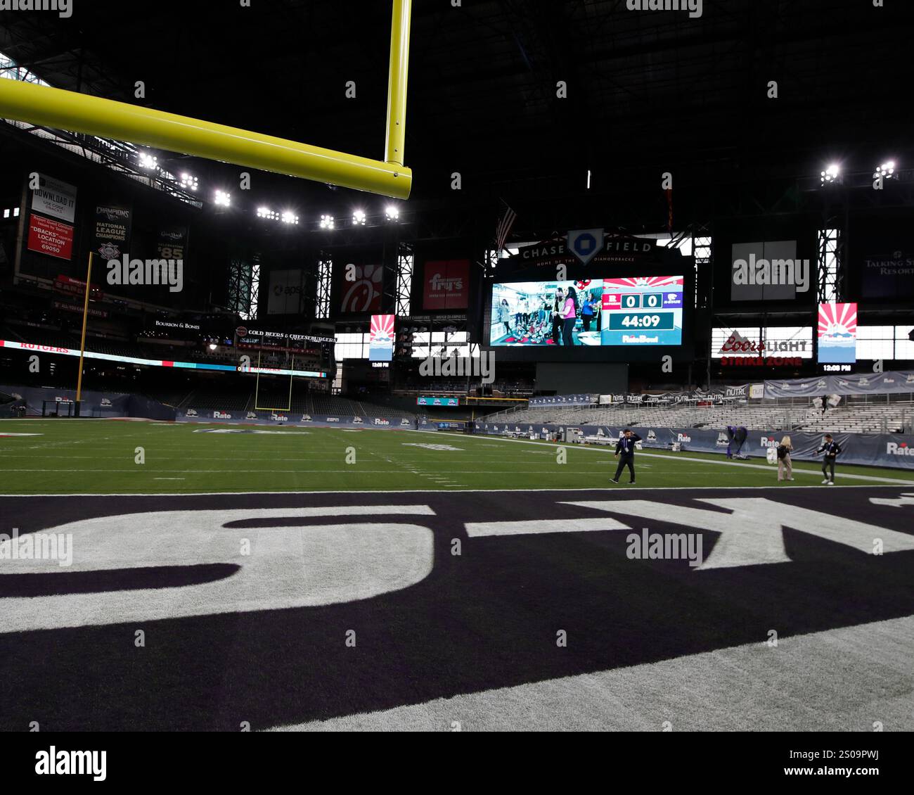 Phoenix, Arizona, USA. 26th Dec, 2024. 2024 Chase Field converted to a ...