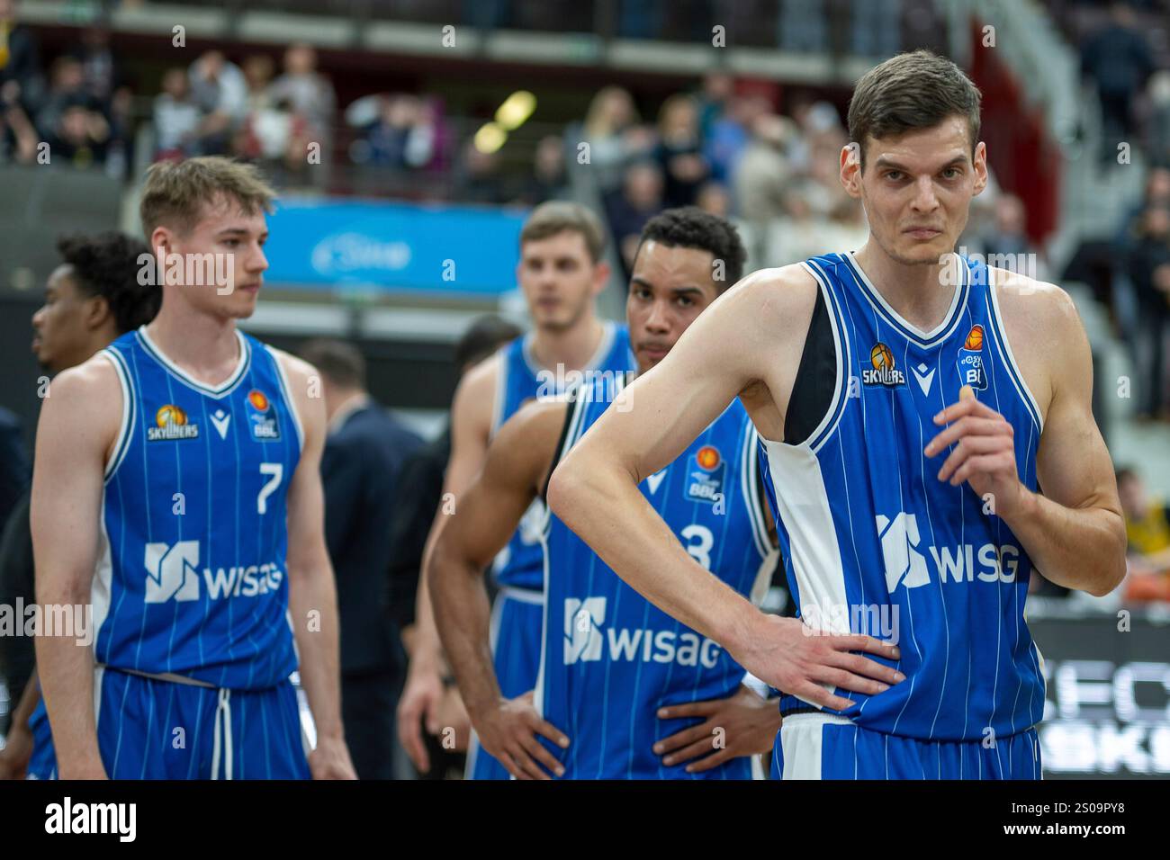 Ludwigsburg, Deutschland. 26th Dec, 2024. Enttaeuschung bei den ...