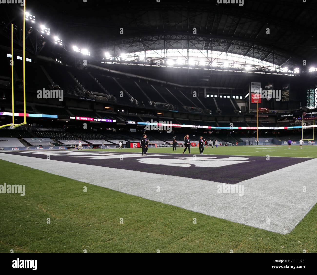 Phoenix, Arizona, USA. 26th Dec, 2024. 2024 Chase Field converted to a ...