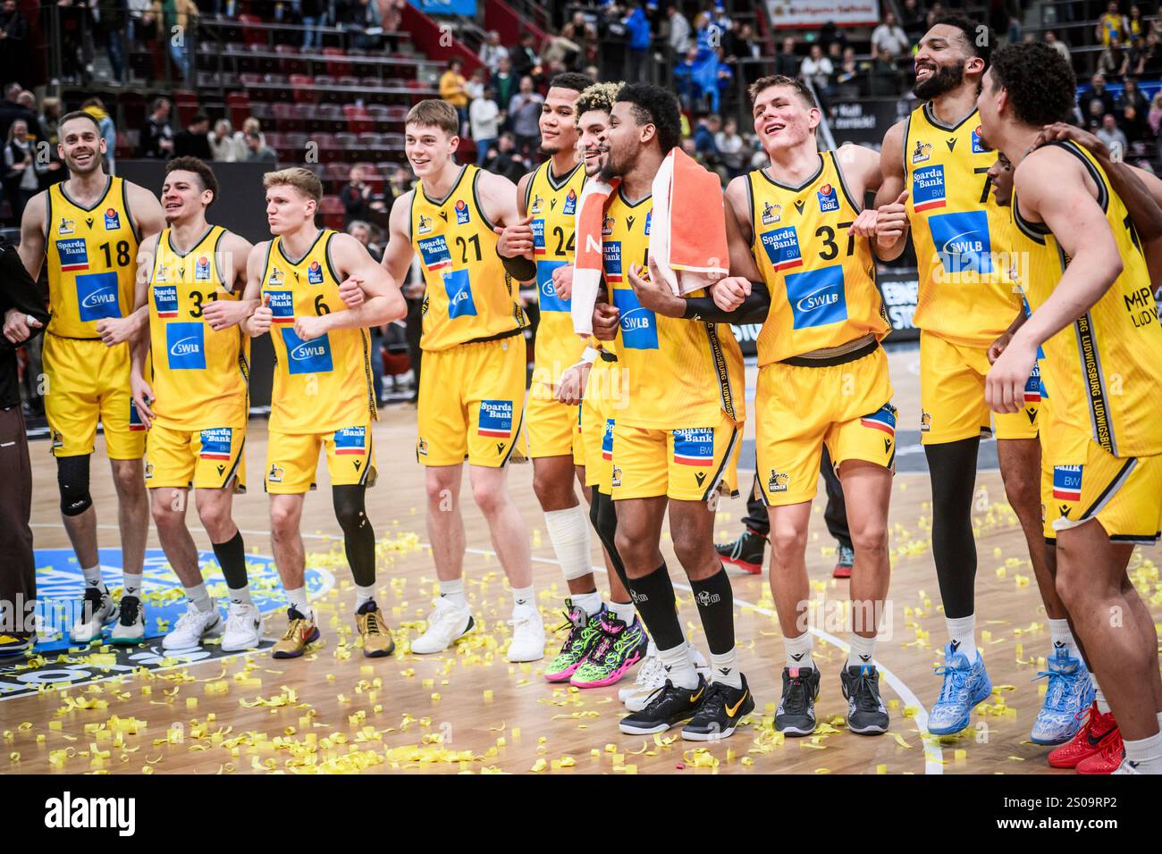 Ludwigsburg, Deutschland. 26th Dec, 2024. MHP Riesen - Jubel, Freude ...