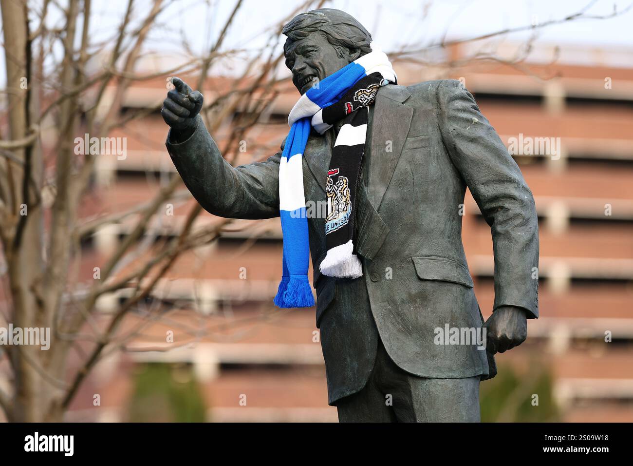 Statue of Sir Bobby Robson seen with Ipswich Town and Newcastle United ...