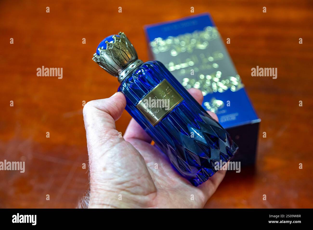 Brazil December 26, 2024. Men's perfume United Arab Emirates Kenz Al ...