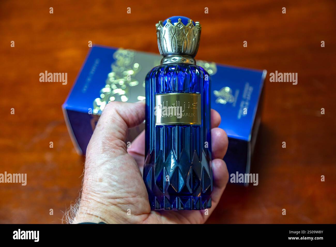 Brazil December 26, 2024. Men's perfume United Arab Emirates Kenz Al ...