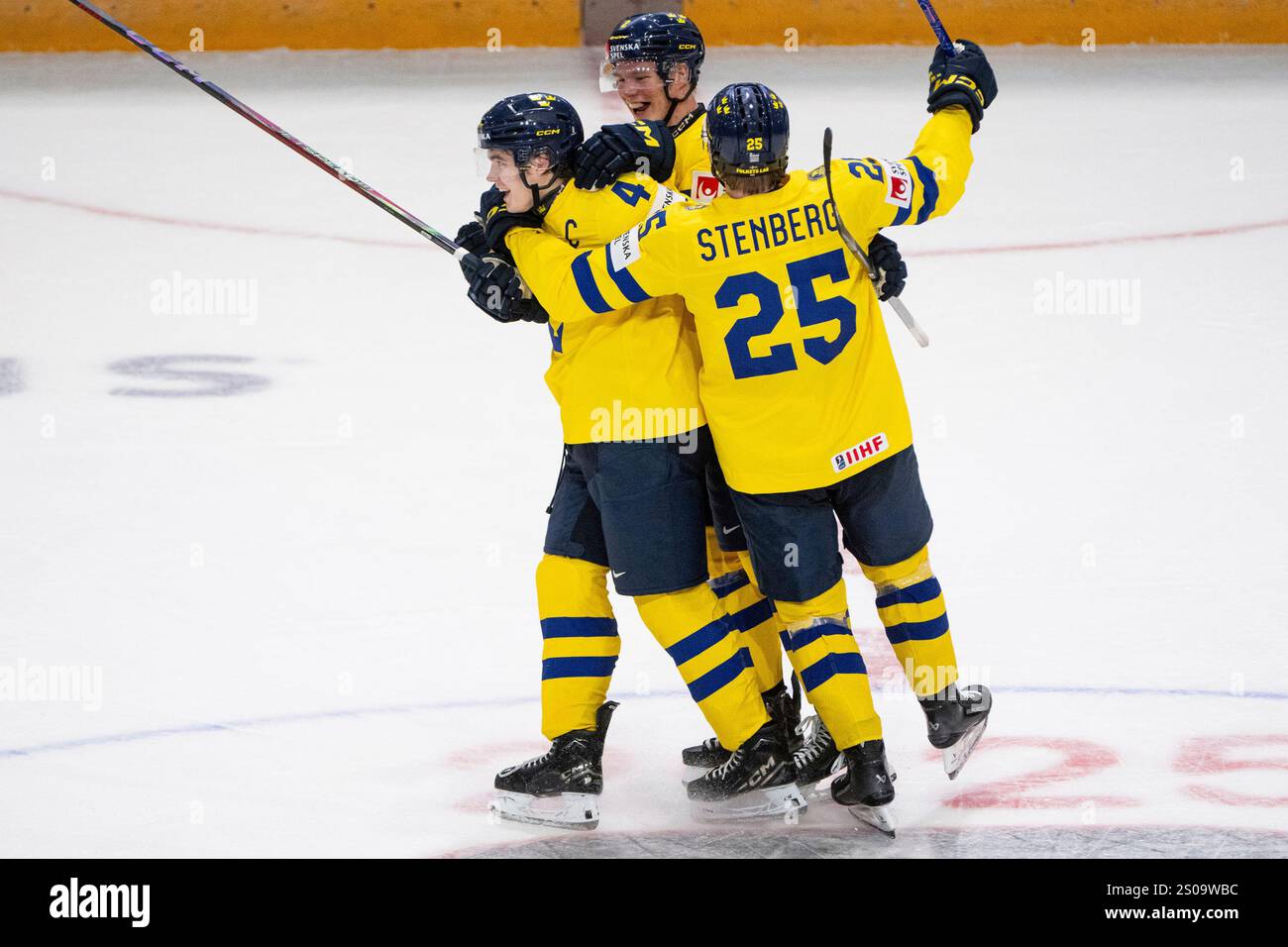 Sweden forward Otto Stenberg (25) and teammate Rasmus Bergqvist (2 ...