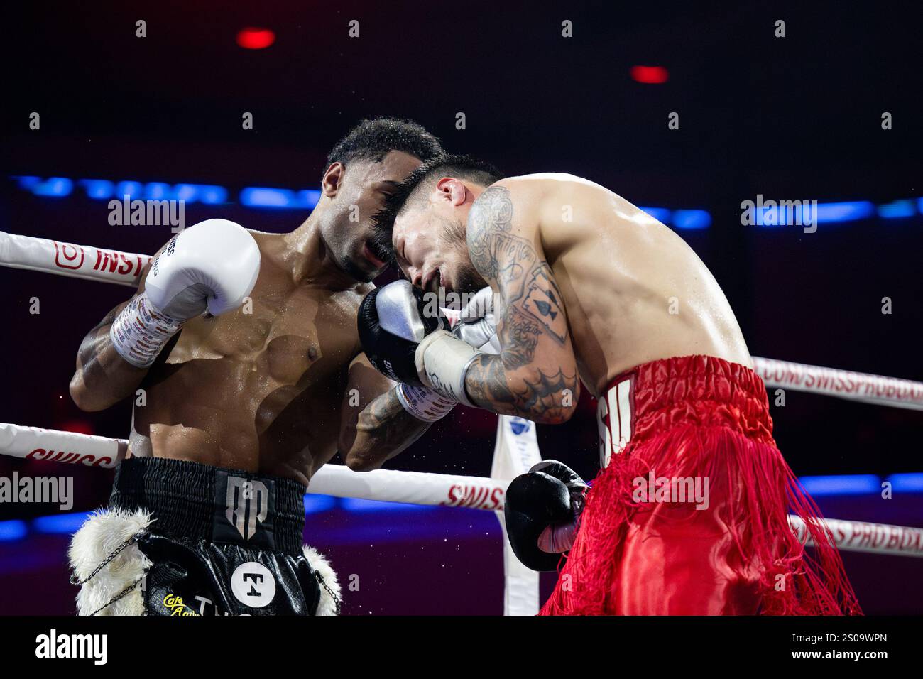 Bern, Berner Kursaal Arena, Boxing Day, Angelo Pena of, Switzerland. 26th Dec, 2024. fights ...
