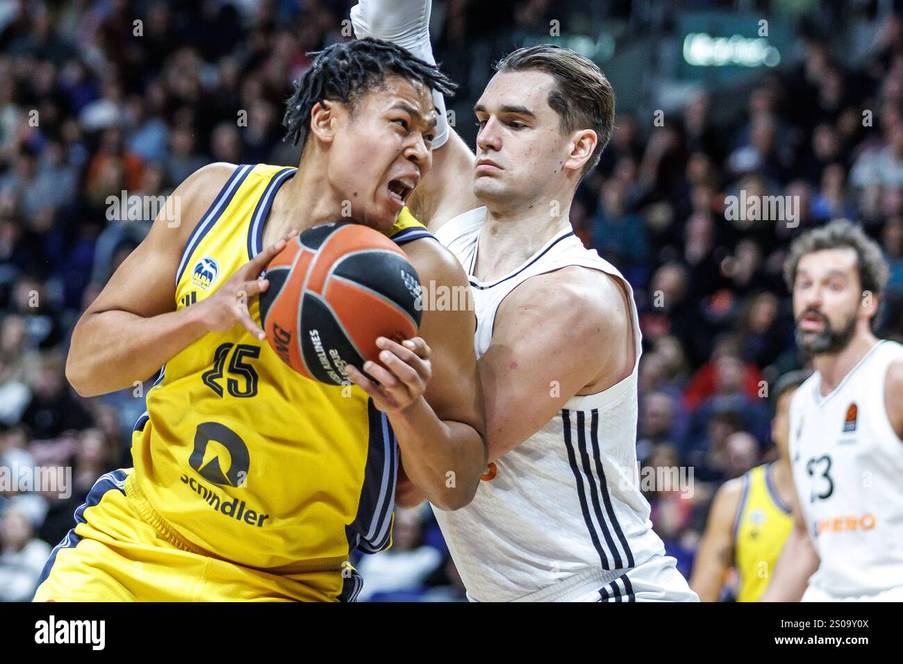 Berlin, Germany. 26th Dec, 2024. Basketball: Euroleague, Alba Berlin ...