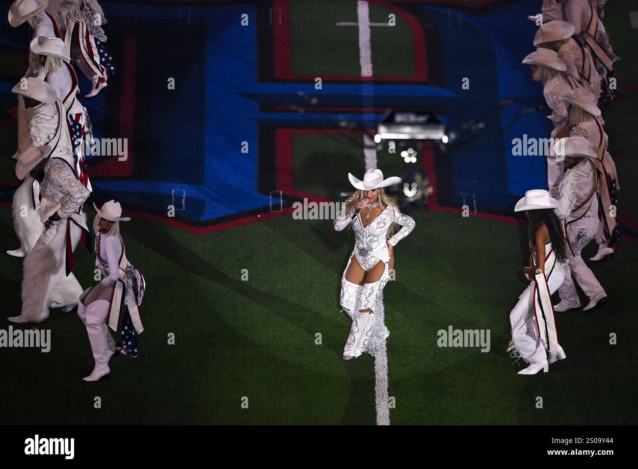 Beyoncé is joined by her daughter Blue Ivy, right, during a halftime ...