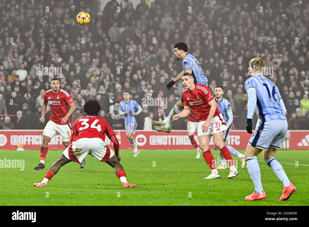The City Ground, Nottingham, UK. 26th Dec, 2024. Premier League ...