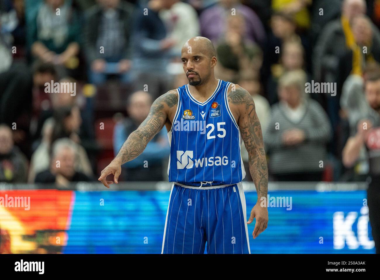 Jordan Theodore (Frankfurt Skyliners, #25), GER, MHP Riesen Ludwigsburg ...