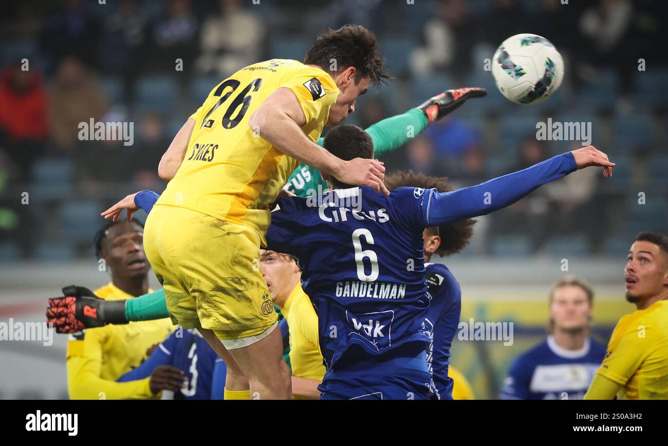 Gent, Belgium. 26th Dec, 2024. Union's Ross Sykes scoring the 0-2 goal ...