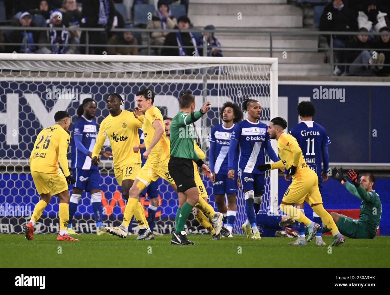 Gent, Belgium. 26th Dec, 2024. Union's Ross Sykes celebrates after ...