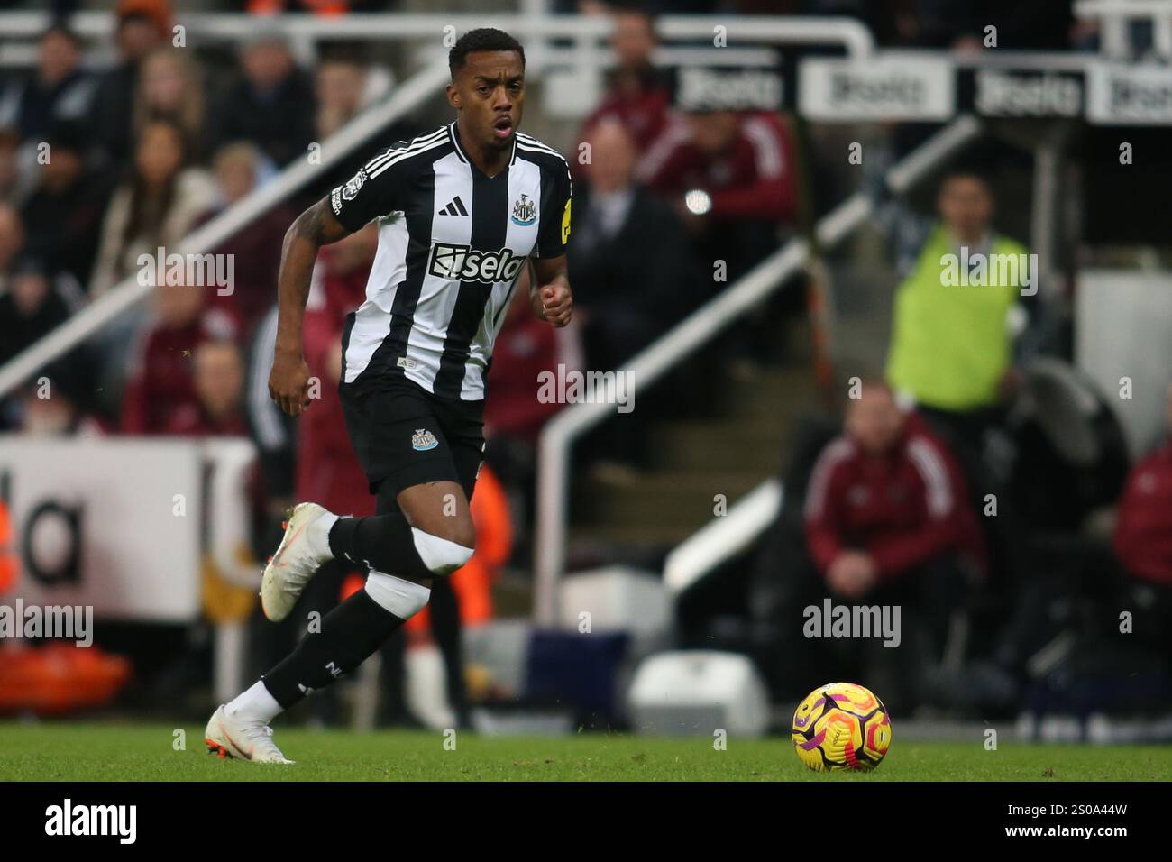 Newcastle United's Joe Willock during the Premier League match between ...