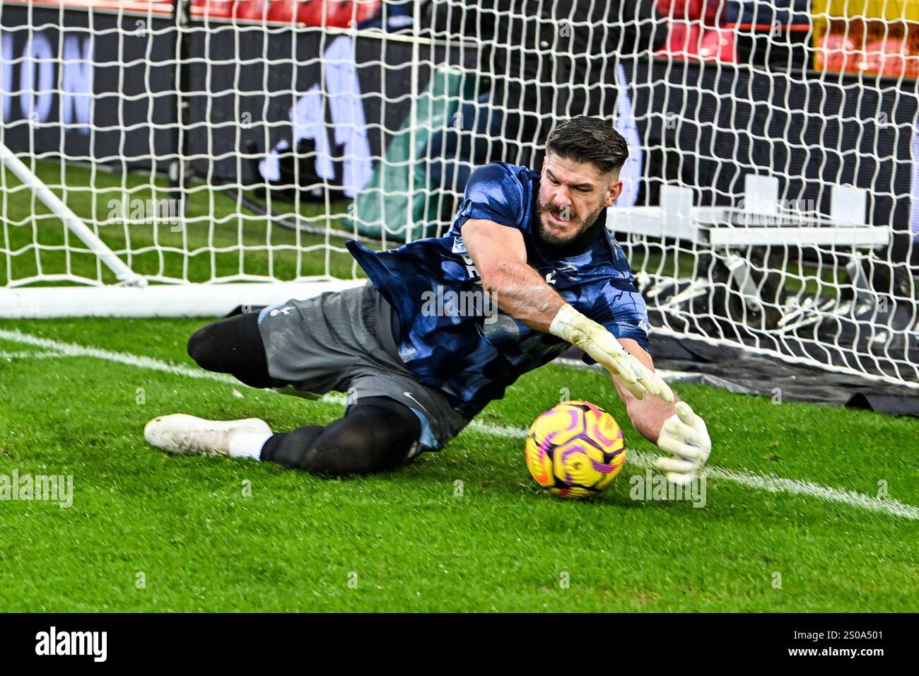 The City Ground, Nottingham, UK. 26th Dec, 2024. Premier League ...