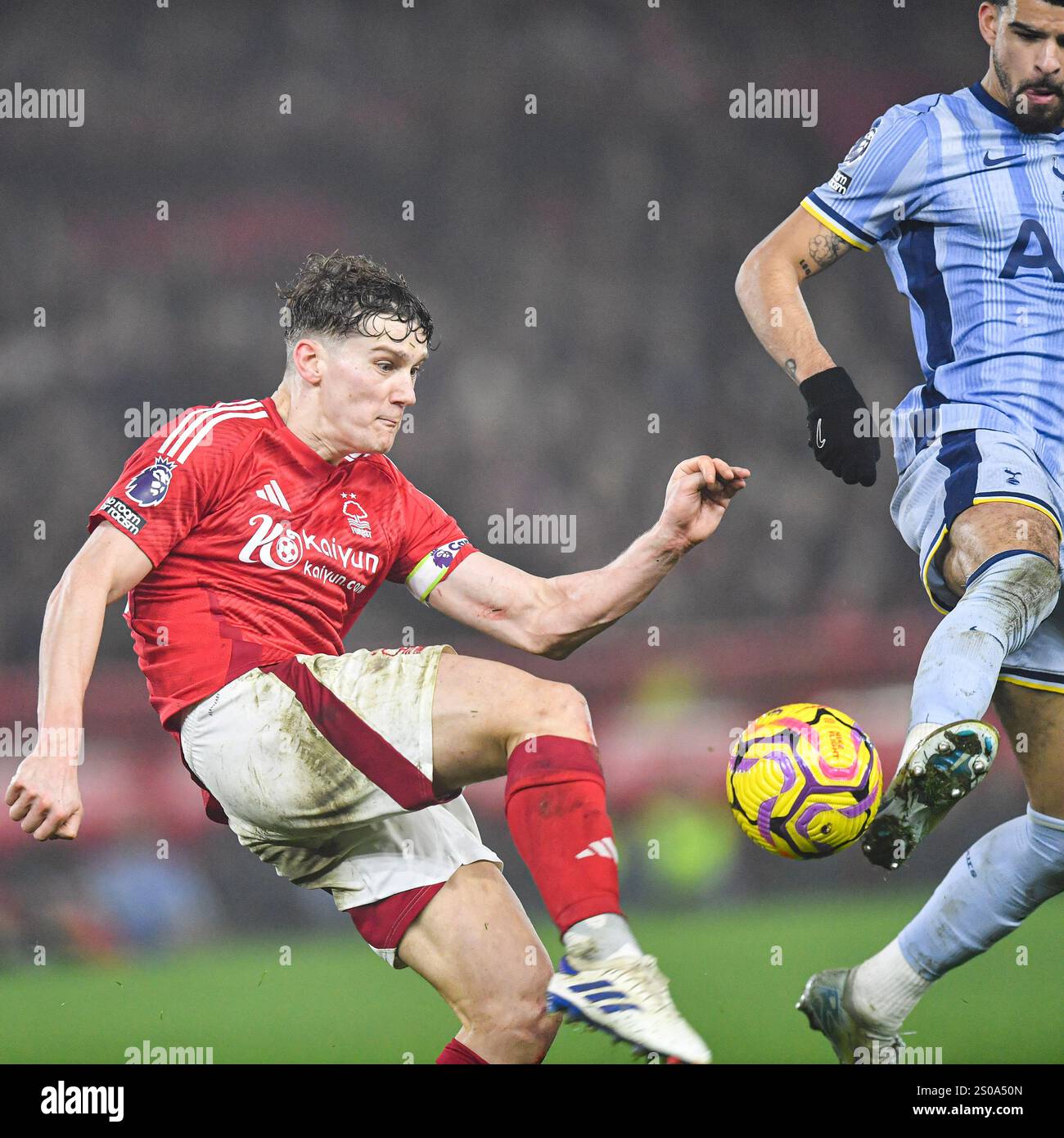 The City Ground, Nottingham, UK. 26th Dec, 2024. Premier League ...
