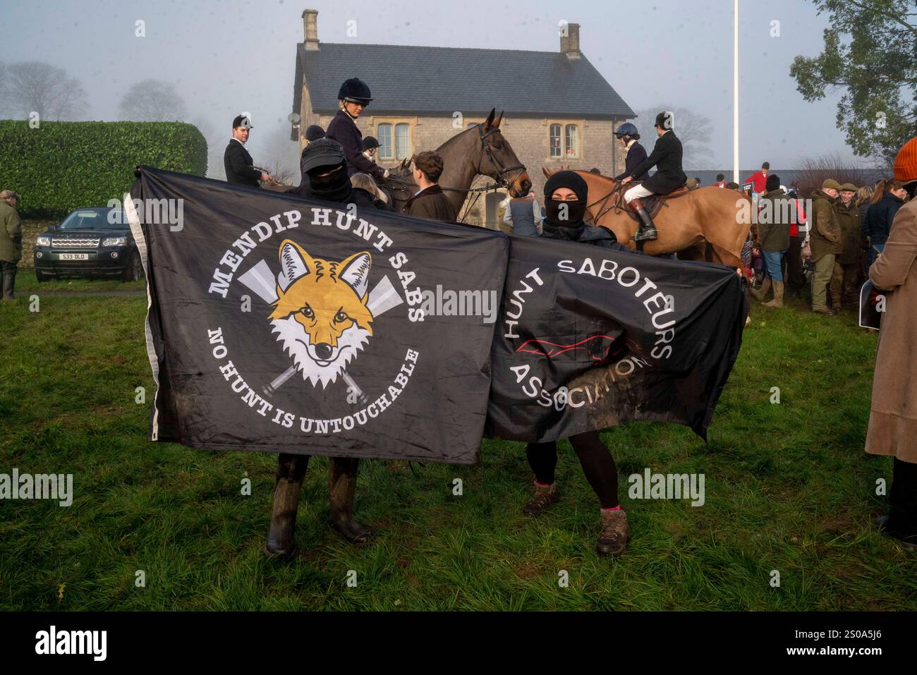 Priddy Green, Somerset, UK, 26th December: Local hunt sabs defend their ...