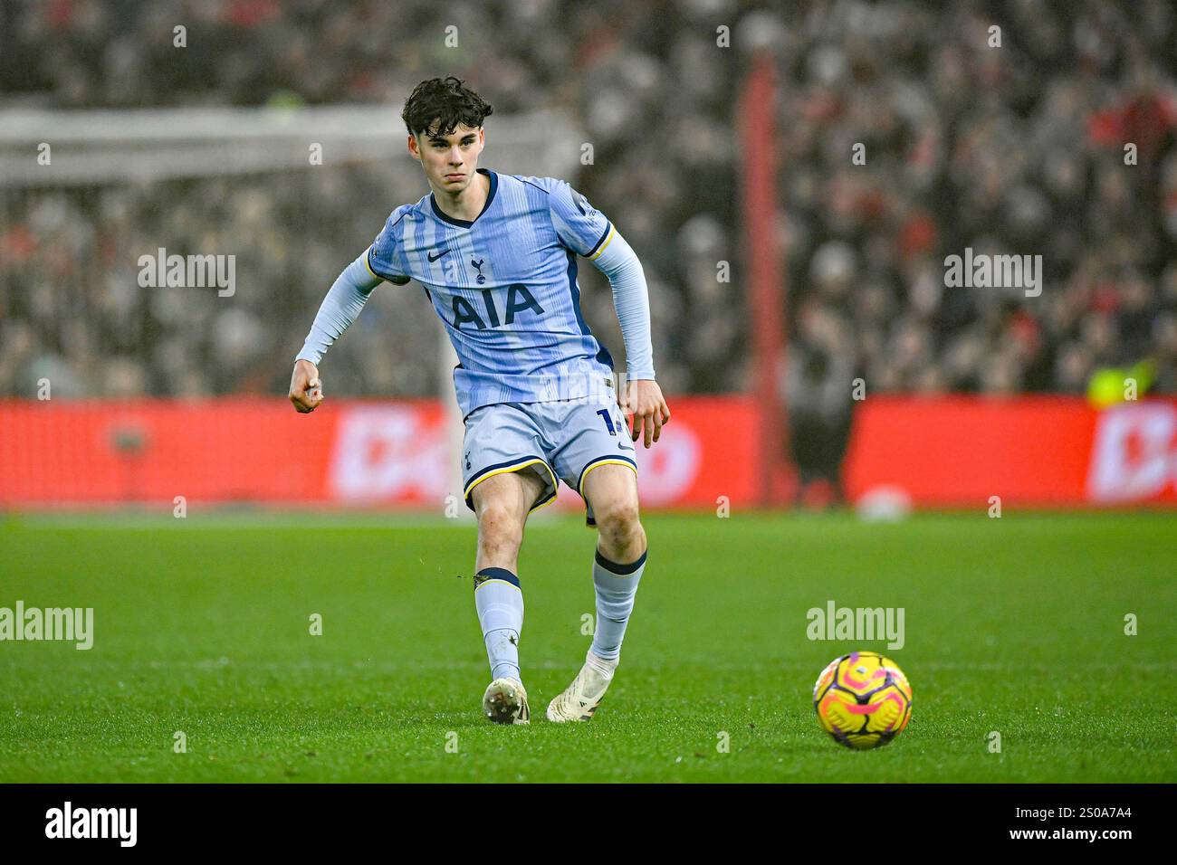 The City Ground, Nottingham, UK. 26th Dec, 2024. Premier League ...