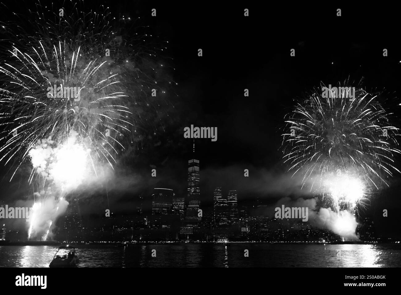New York Manhattan fireworks. New York Fireworks over Manhattan. New ...