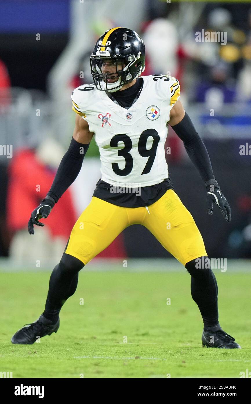 Pittsburgh Steelers safety Minkah Fitzpatrick (39) defends during an ...