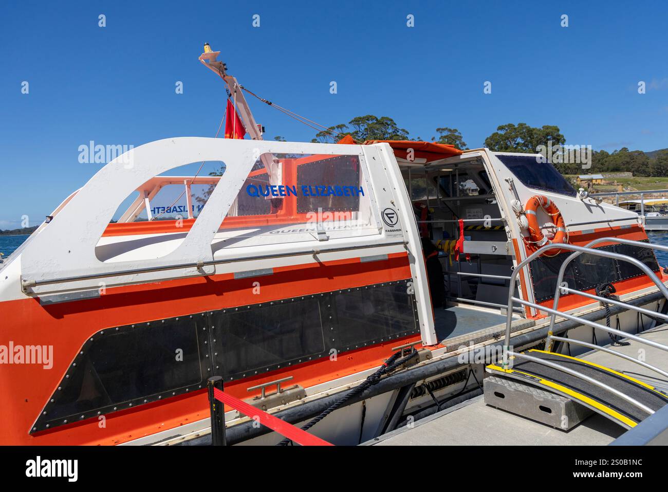 Tender boat from Cunard Queen Elizabeth cruise ship at the Port Arthur ...