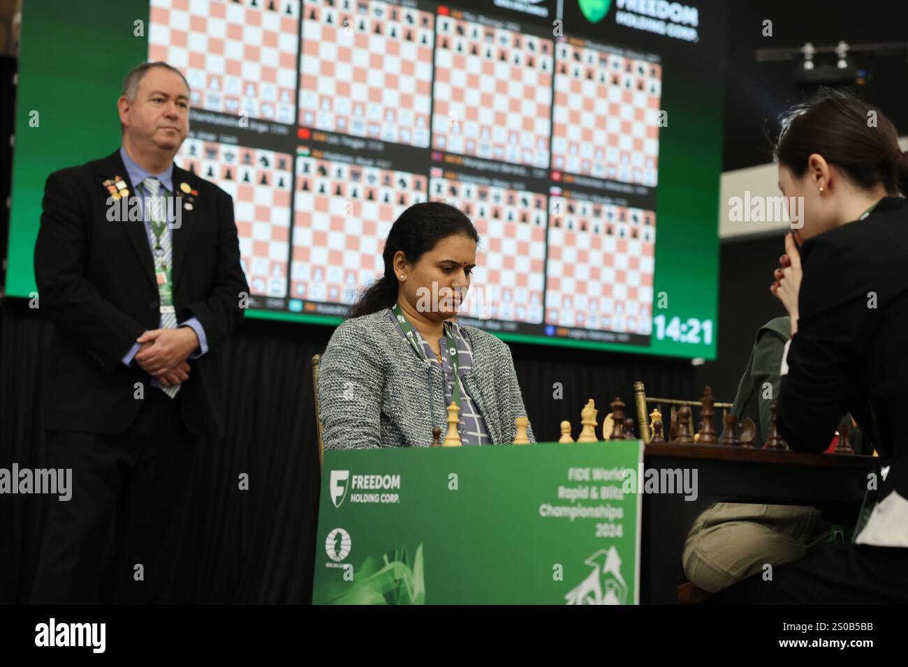 FIDE World Rapid Chess Championship started today in Wall st, New York ...