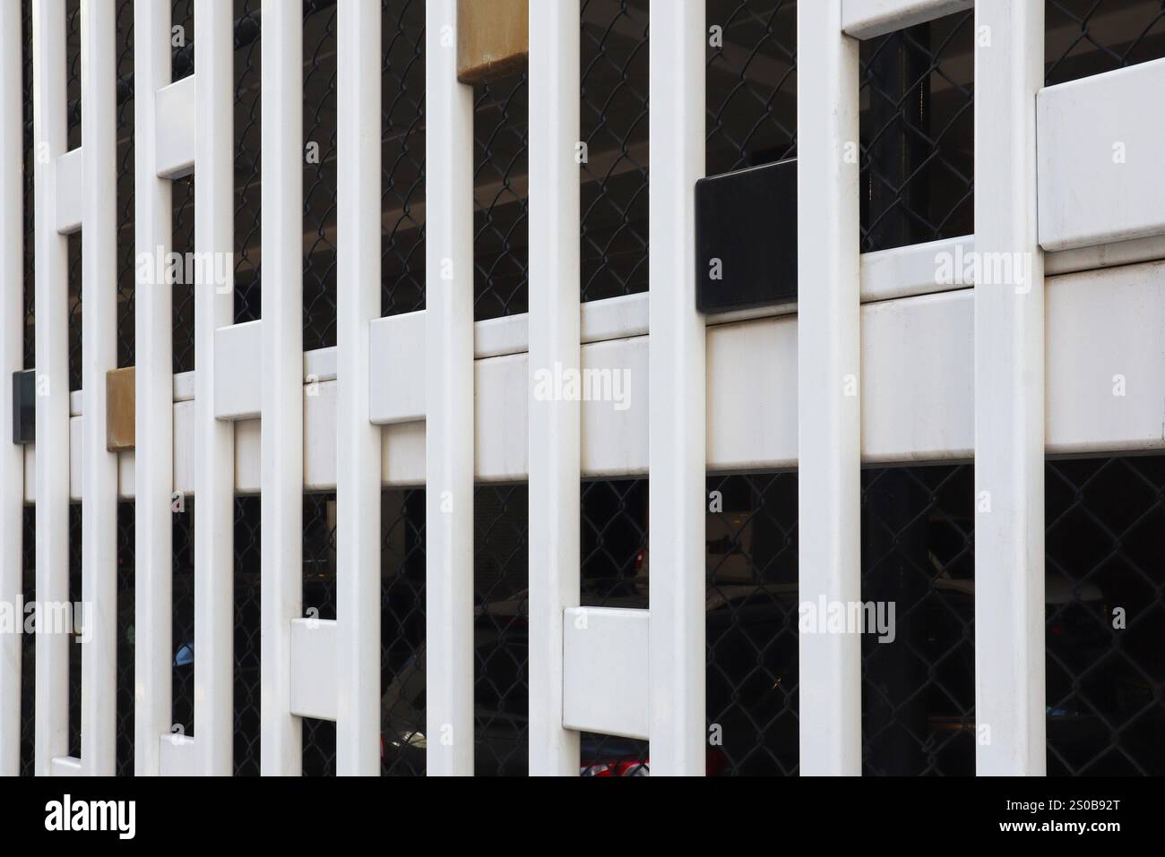 Perpendicular parking hi-res stock photography and images - Alamy