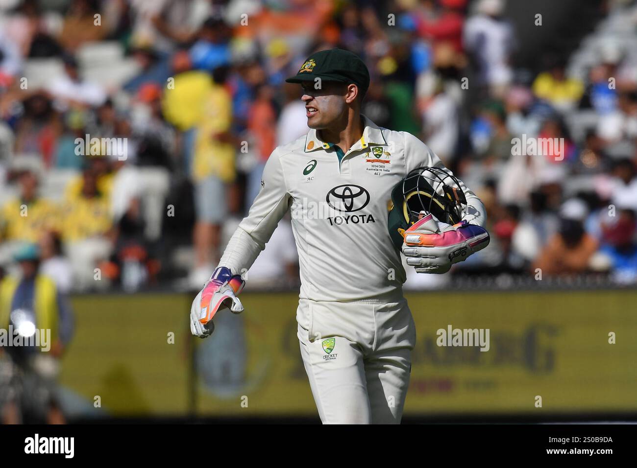 MELBOURNE AUSTRALIA. 27th Dec 2024. Pictured: Alex Carey of Australia ...