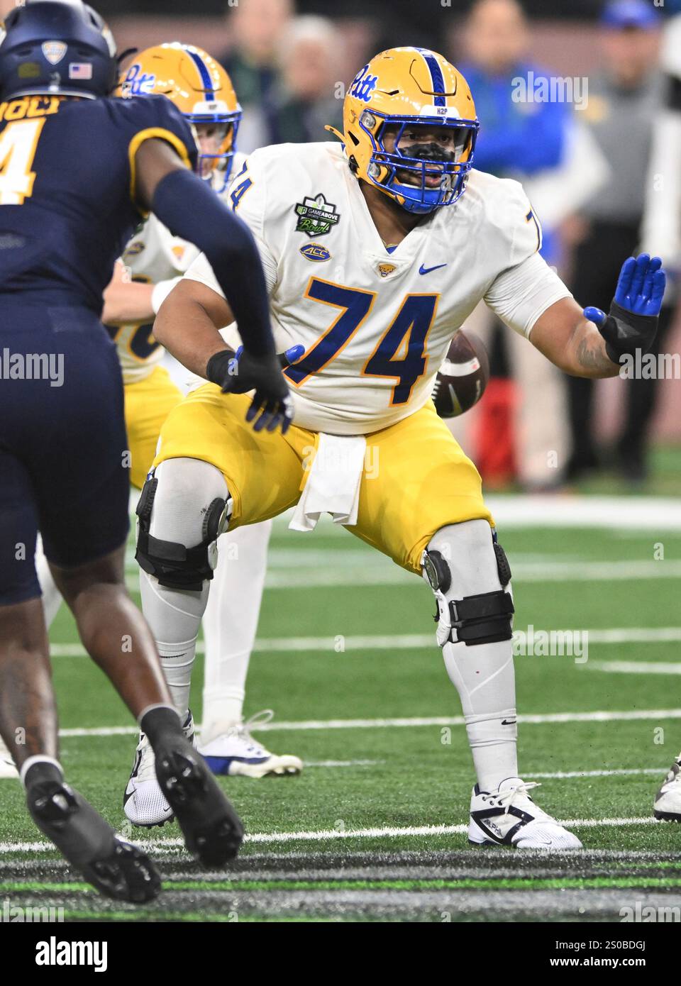 December 26, 2024, Detroit, Michigan, U.S: Pittsburgh Offensive Lineman ...