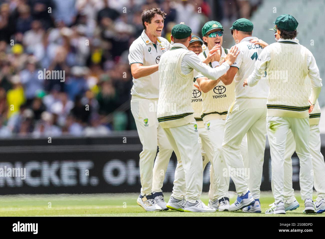 Melbourne, Australia, 27 December, 2024. Team Australia celebrate the ...