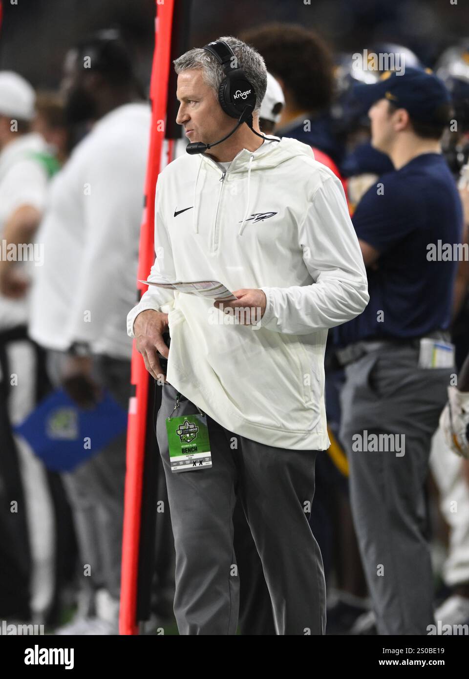 Detroit, Michigan, USA. 26th Dec, 2024. Toledo Head Coach JASON CANDLE ...