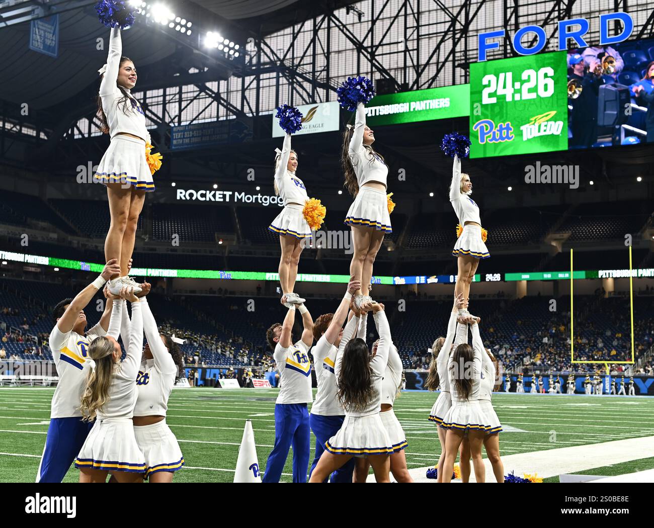 Detroit, Michigan, USA. 26th Dec, 2024. Pitt Cheerleaders during a game ...