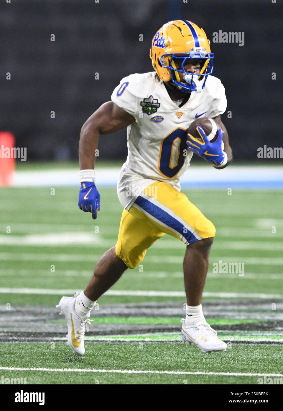 Detroit, Michigan, USA. 26th Dec, 2024. Pittsburgh Running Back DESMOND ...