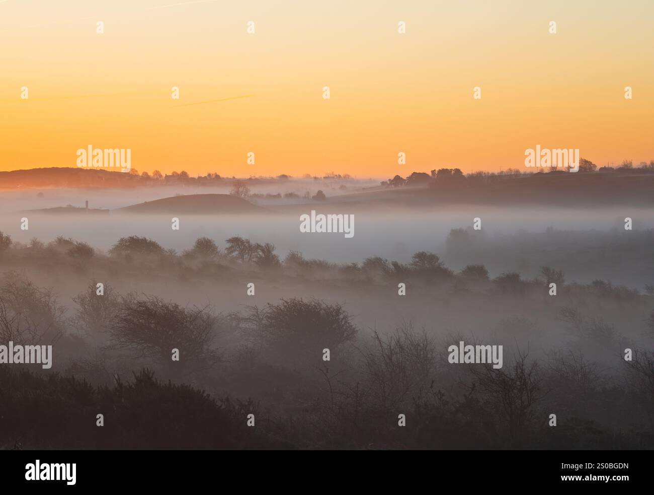 Cool temperatures and severe fog hits many parts of the UK as villaged ...