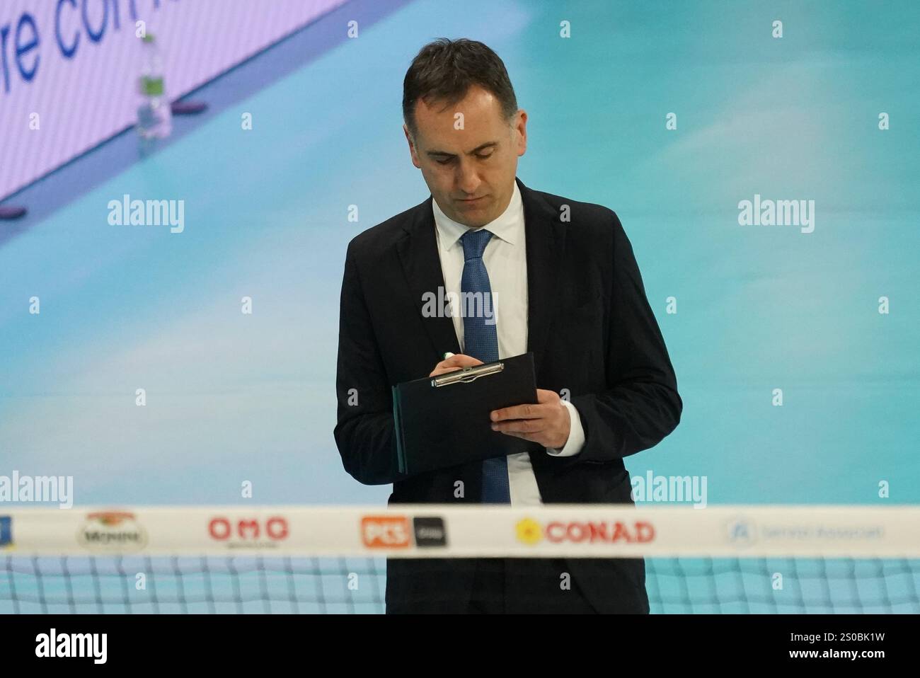 cuttini jacopo (coach sonepar padova) during Sir Susa Vim Perugia vs Sonepar Padova, Volleyball ...