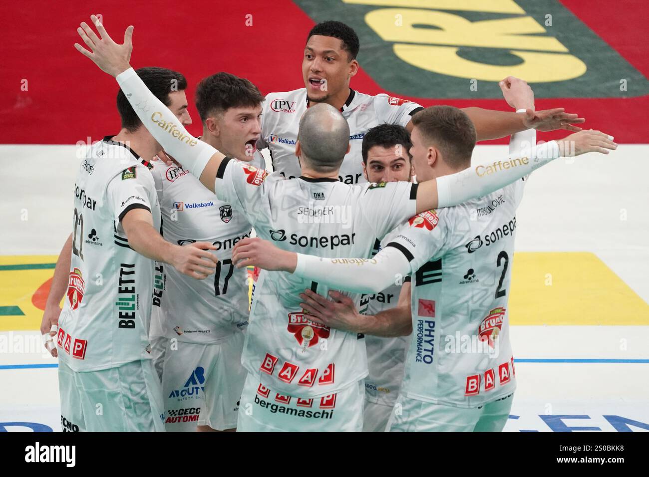 Perugia, Italy. 22nd Dec, 2024. sonepar padova rejoices during Sir Susa Vim Perugia vs Sonepar ...